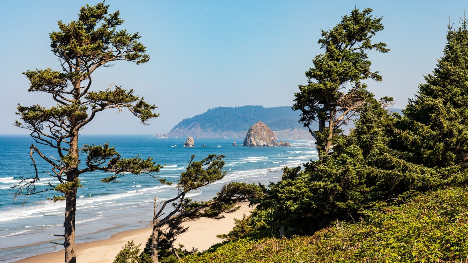 11 Charming Oregon Coast Towns That Are Worth A Visit This Summer ...